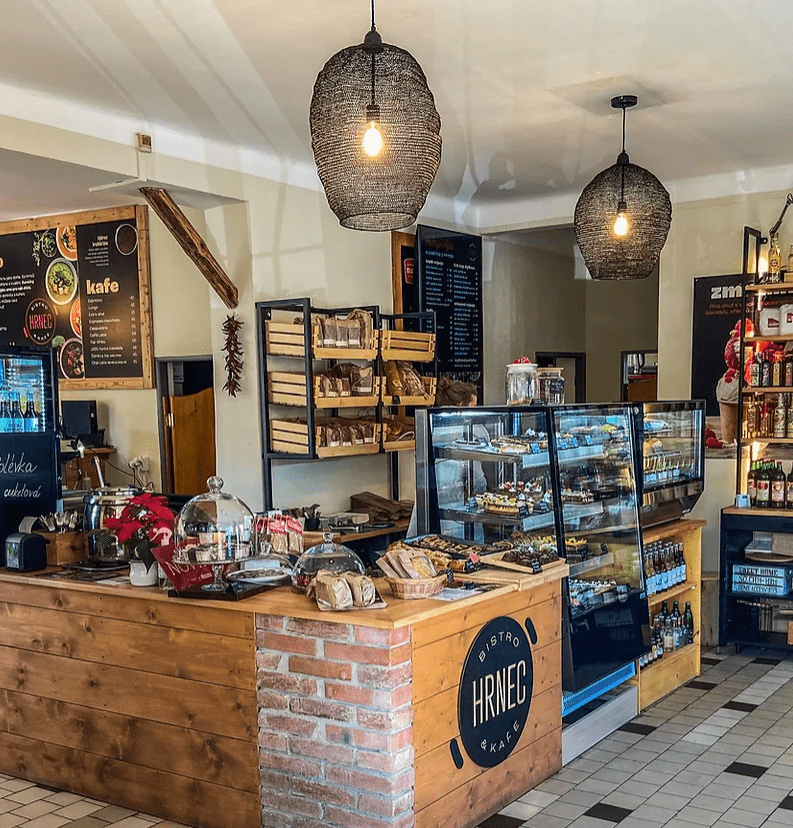 Bistro a kavárna Hrnec - Koláčkova pekárna - Jablonec nad Nisou ...